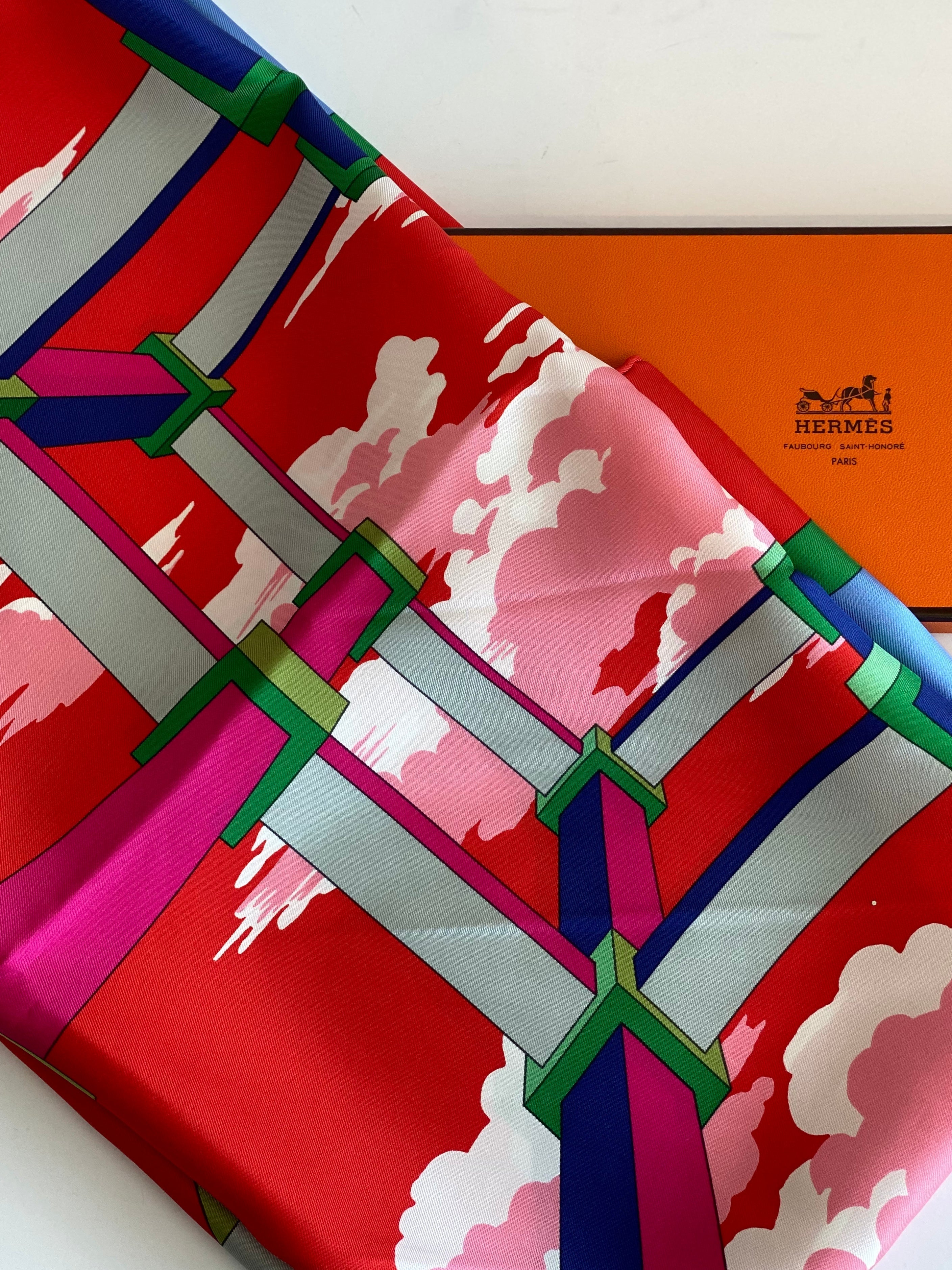 Hermès Perspective Scarf/dress. Raleigh